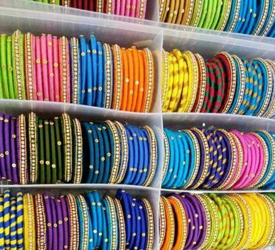 Colorful bangles sets