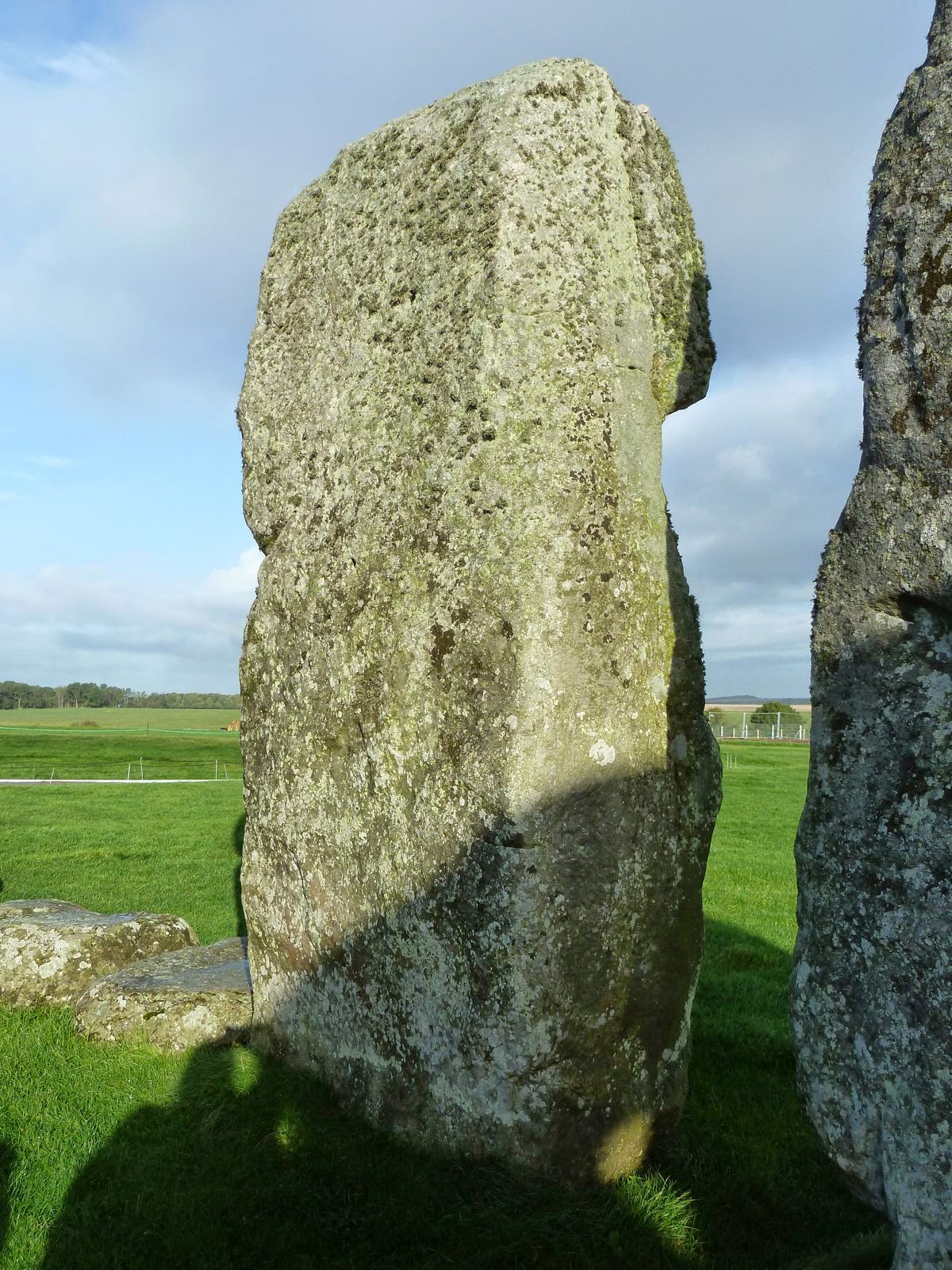 The Stones of Stonehenge: Stone 27