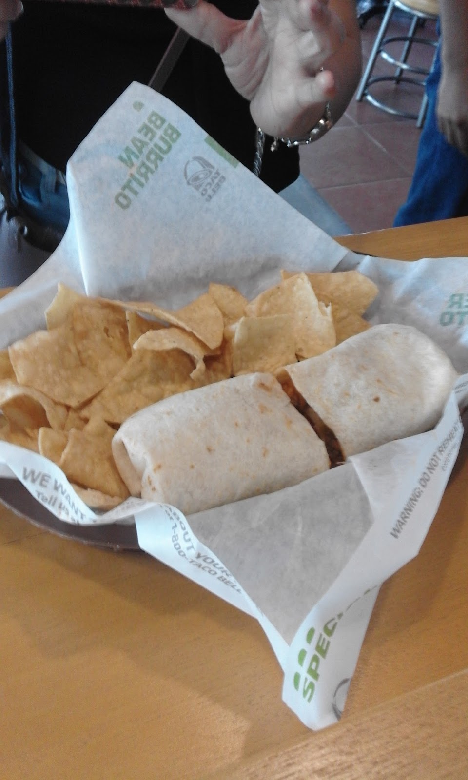 Taco Bell's new Crunchy Core Burrito: an explosion of meaty and cheesy ...