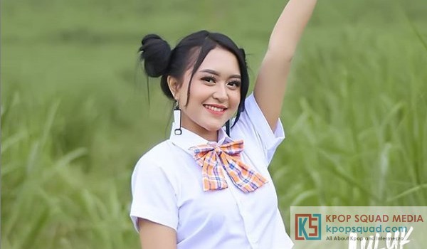 Profil Biodata, Biografi dan Fakta Luluk Darara, Penyanyi Seksi Asal ...