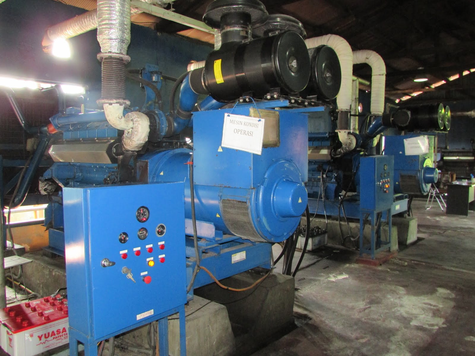 pt-pln-rayon-kuala-pembuang-pembangkit-listrik-tenaga-diesel-pltd