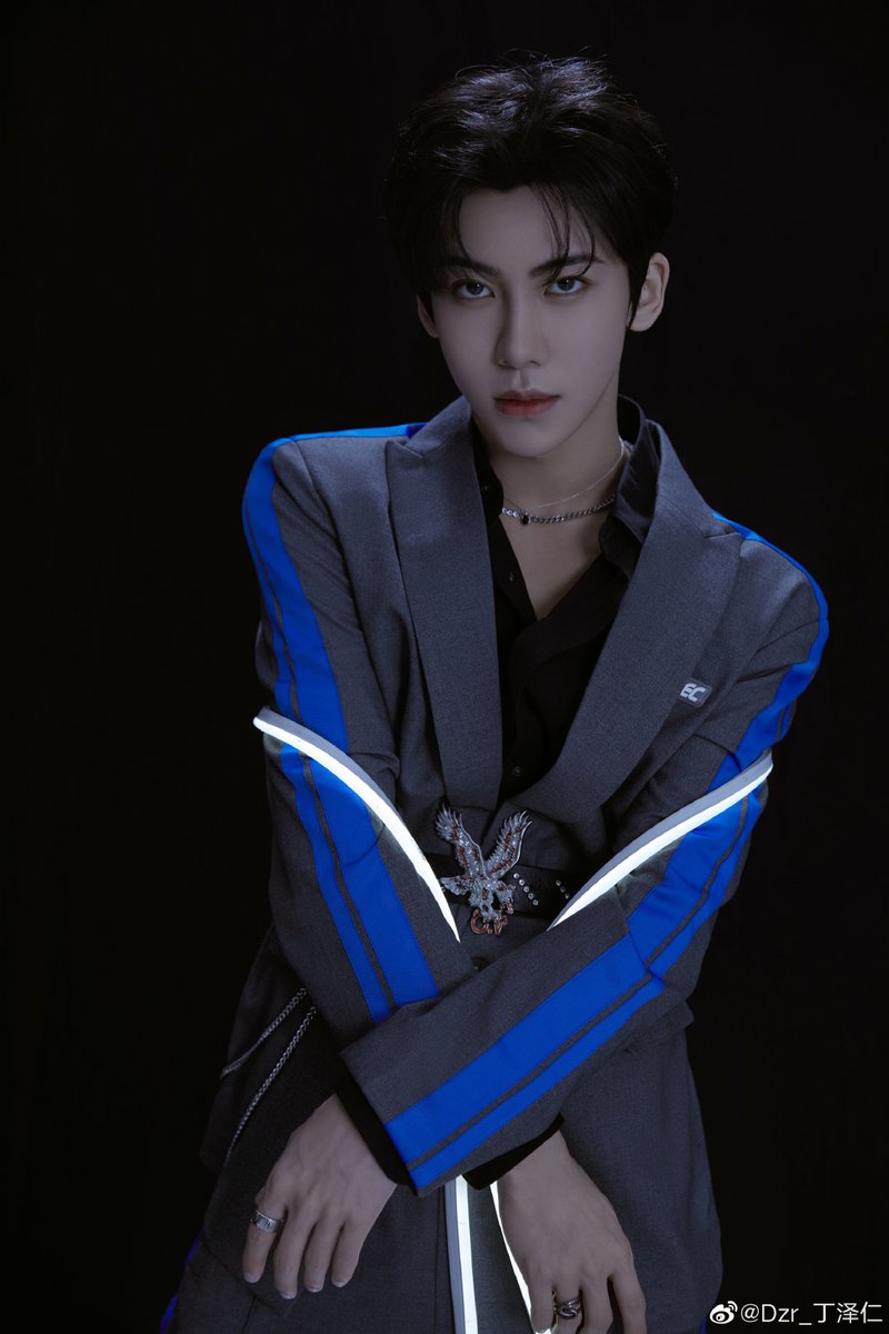 Ding Zeren nos presenta Circle