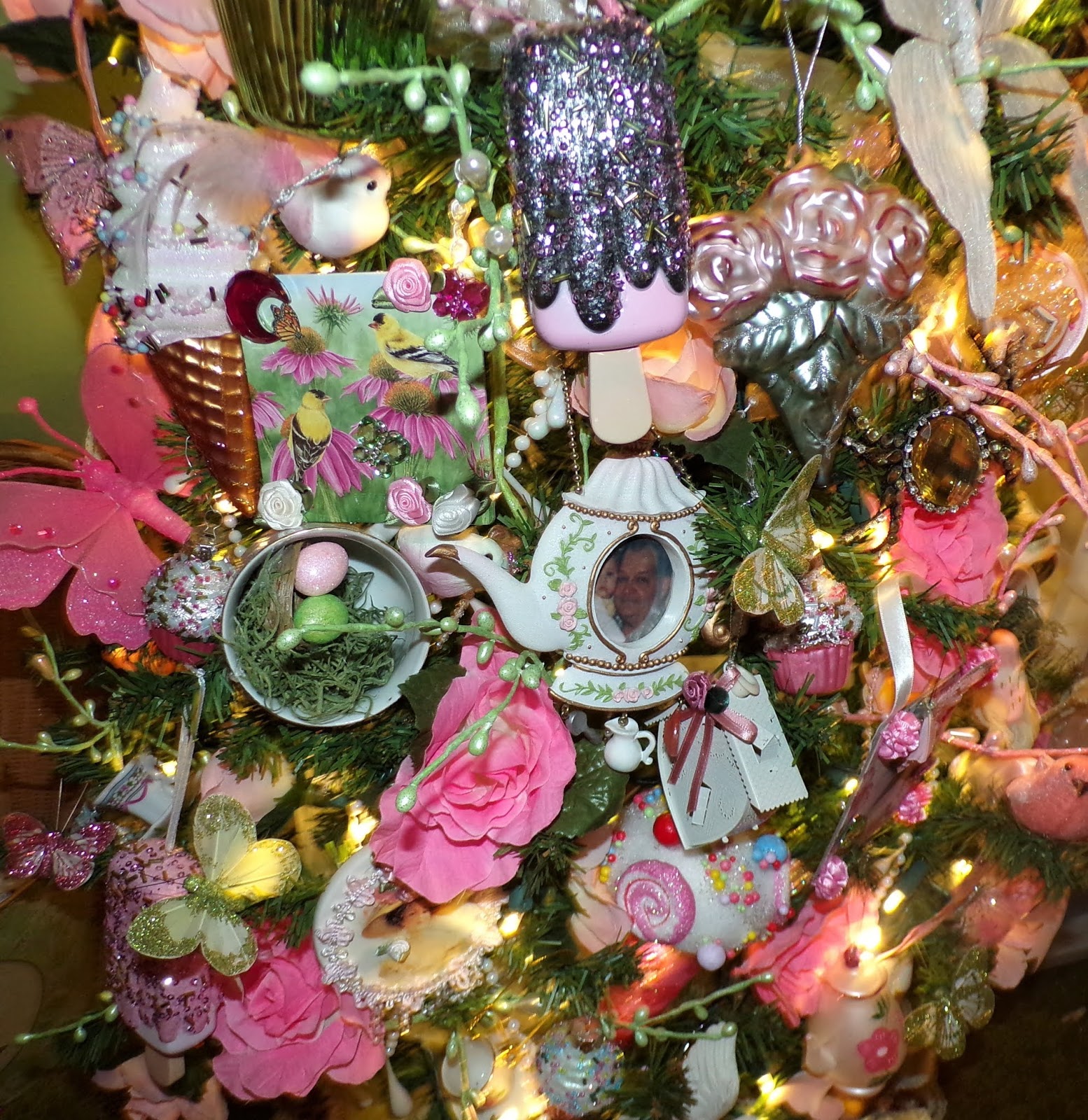 DEBBIE-DABBLE BLOG: Summer Garden Tea Party Tree in the Craft Room