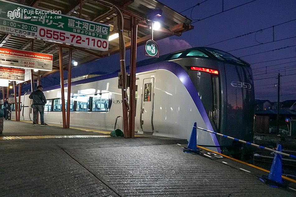 รีวิวใช้ TOKYO Wide Pass นั่งรถไฟ Fuji Excursion นั่งยาวจาก Shinjuku ...