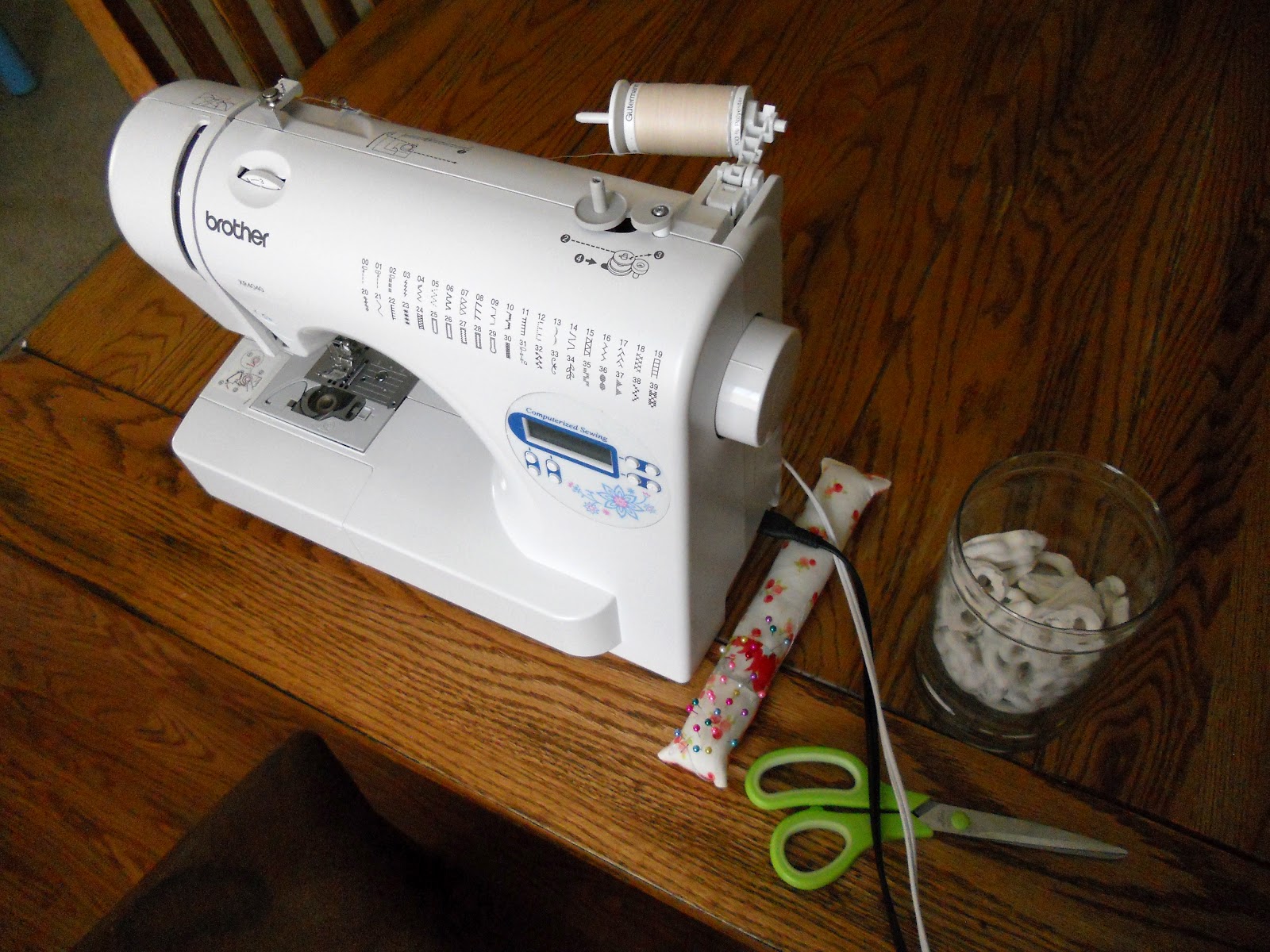 Fabric Mutt: The Sewing Counter