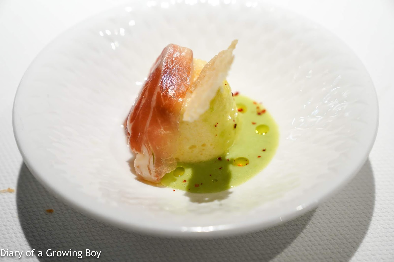 吃喝玩樂 - Diary of a Growing Boy: Leave the gun, take the cannoli