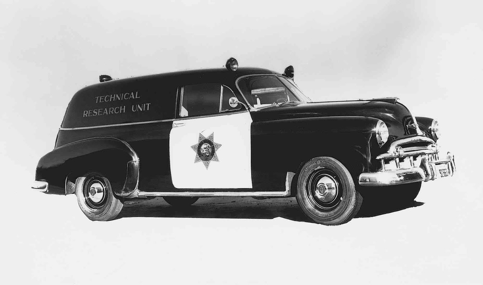 Automobile Brand's Of The Past..,: Vintage Delivery Trucks
