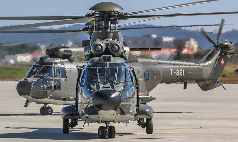 CannonTwo: 3 Super Puma chegam a Portugal para ajudar no combate aos ...