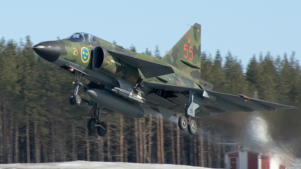 A Born Again Roman: SAAB J-37 Viggen