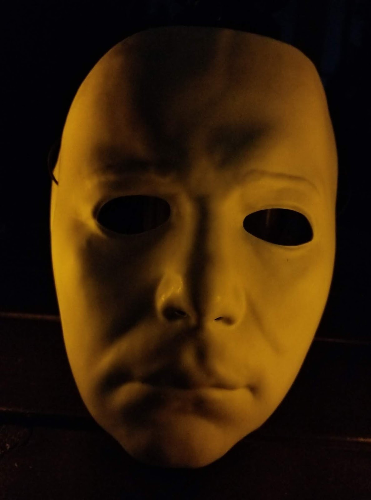 Photography: Using Horror Figures Masks