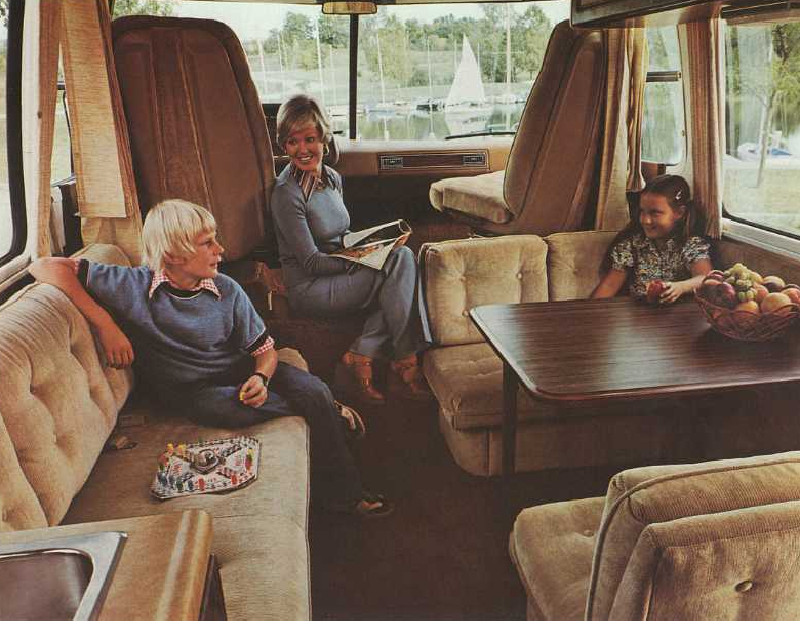35 Cool Photos Show Interior of 1970s RVs and Motorhomes ~ Vintage Everyday