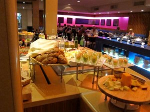 a rainx: Renaissance Aruba Resort and Casino