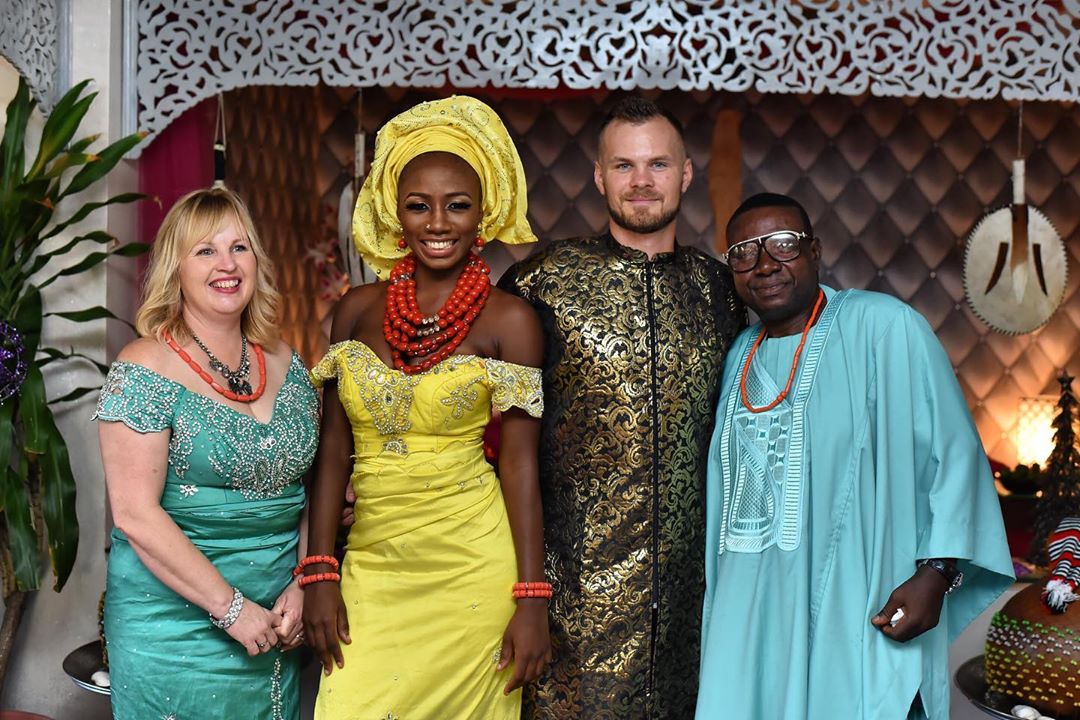 Dr Justin Dean Parents, Siblings, Father, Mother: Meet Dr Justin Dean's ...