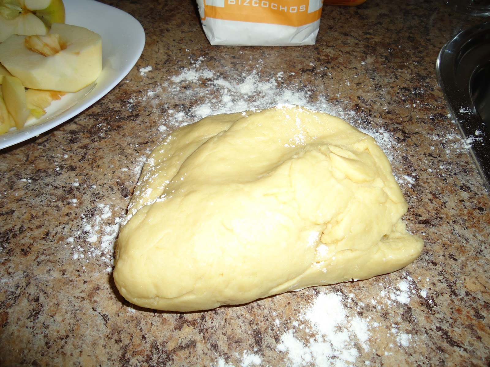 yo cocino mucho: ,PASTILLO DE MANZANA 0 EMPANADICO