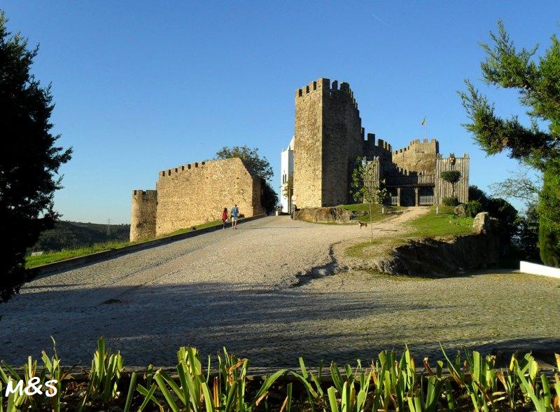 Monumentos e Sítios: Castelo de Penela