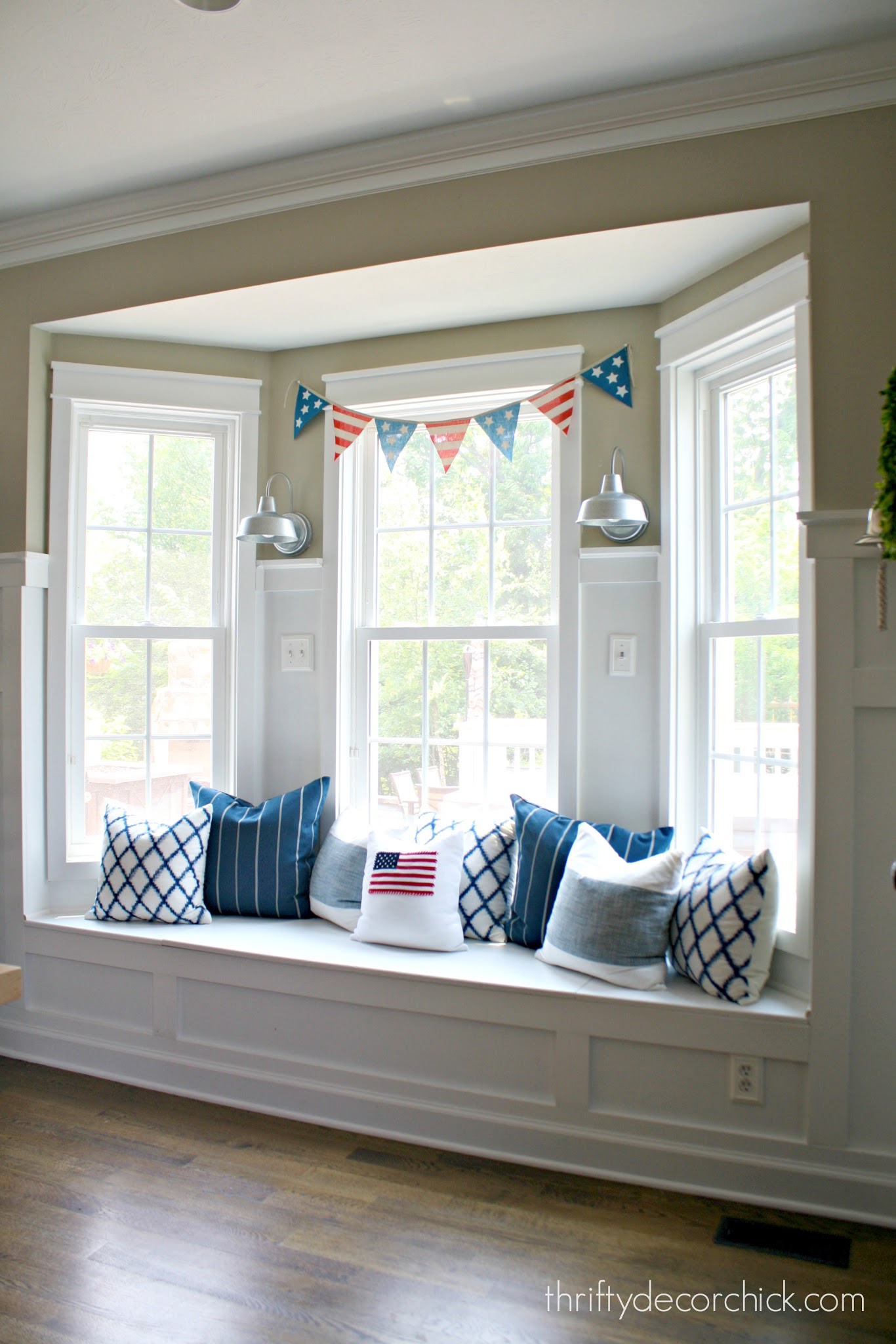 Quick and Easy July 4th Decor Projects | Thrifty Decor Chick | Thrifty ...