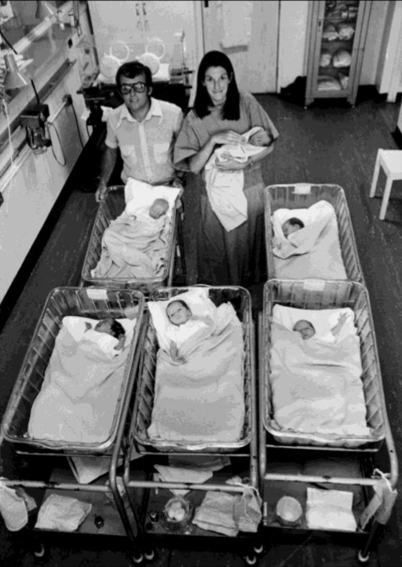 Childhood Photos of the Rosenkowitz Sextuplets, the World’s First ...