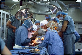 QUIRURGICA: agosto 2012