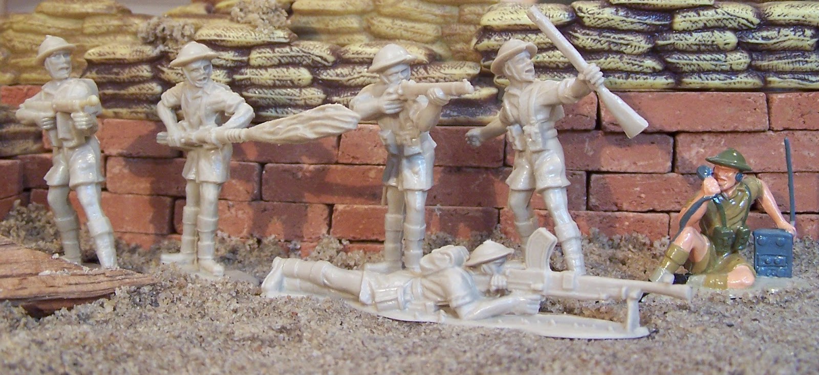 WWII Plastic Toy Soldiers: Timpo - Toy Soldiers