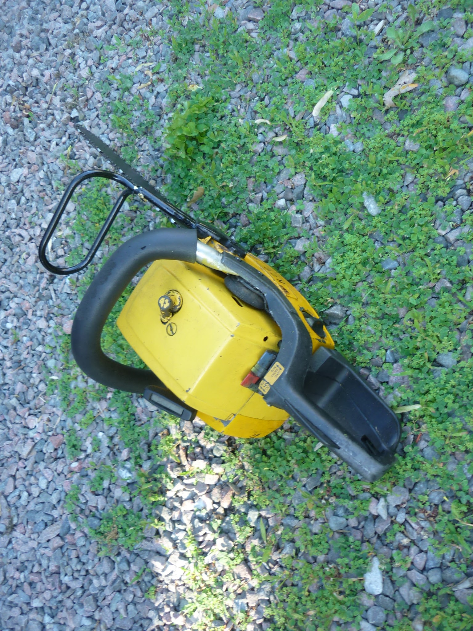 VINTAGE CHAINSAW COLLECTION: PARTNER R22.