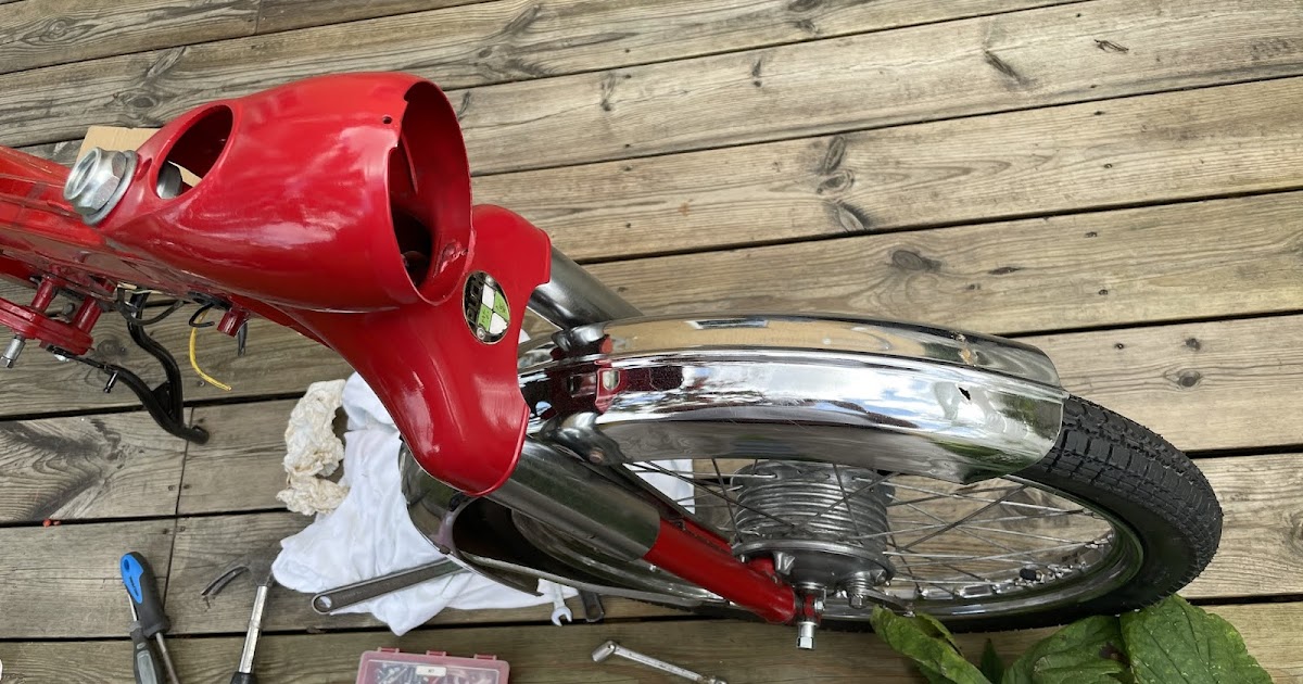 Puch Sweden: Puch Florida 1972 - har börjat sätta ihop den