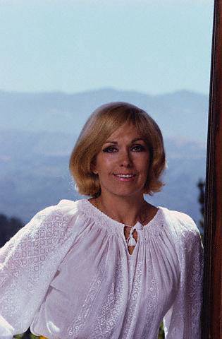 Dazzling Divas: Kim Novak