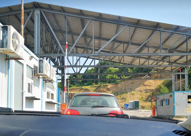 Петък е, а на „Маказа“ се чака само 2-3 минути! - 24rodopi.com