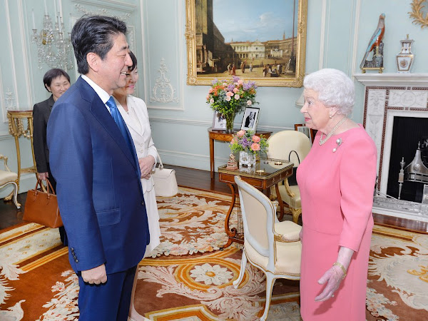 Queen Elizabeth receives the Japanese Prime Minister Shinzo Abe