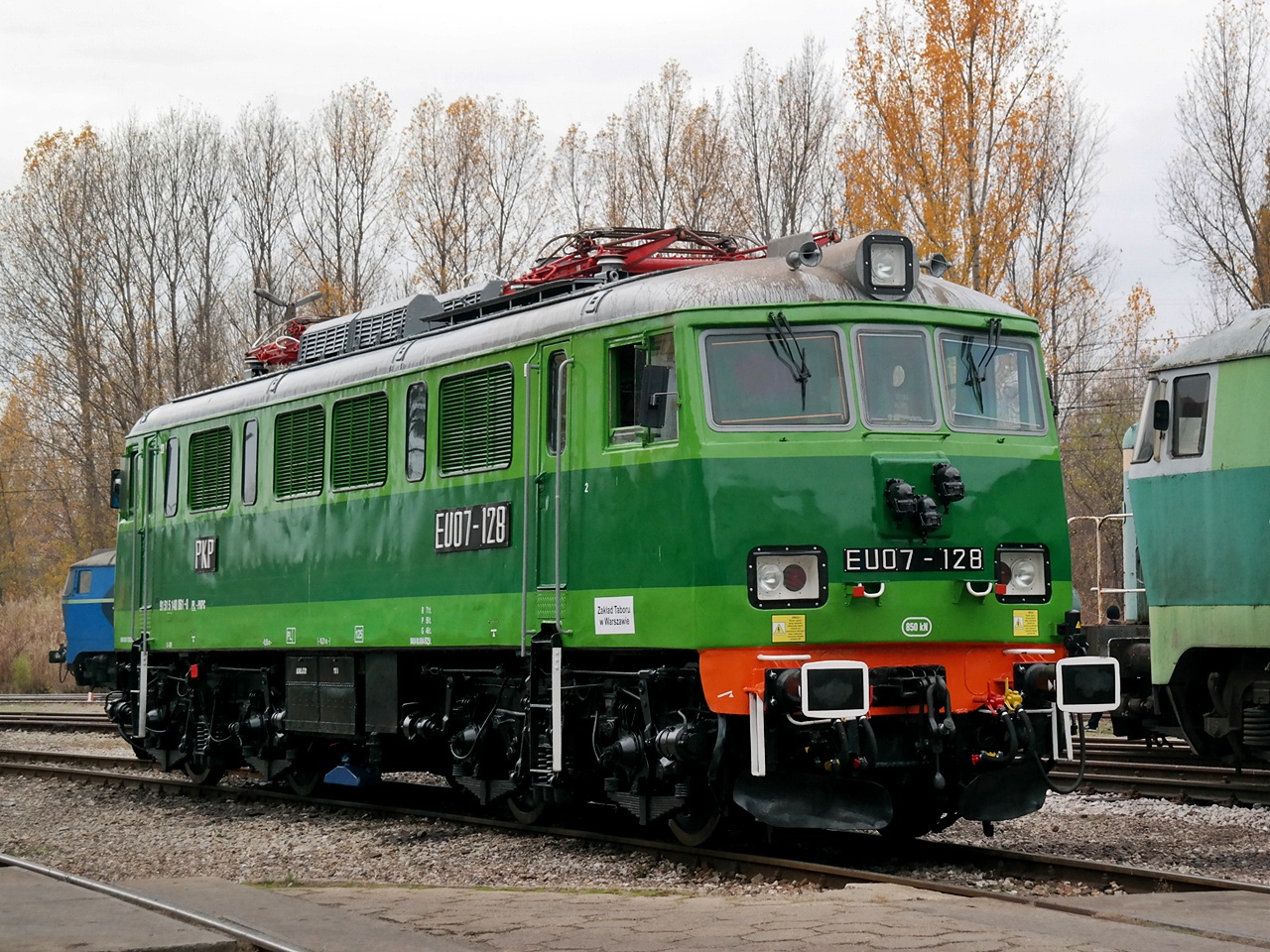 EU07-128