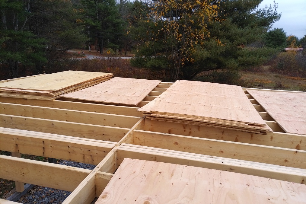 Nails and Sawdust: Wrapping up Ben's barn for the season