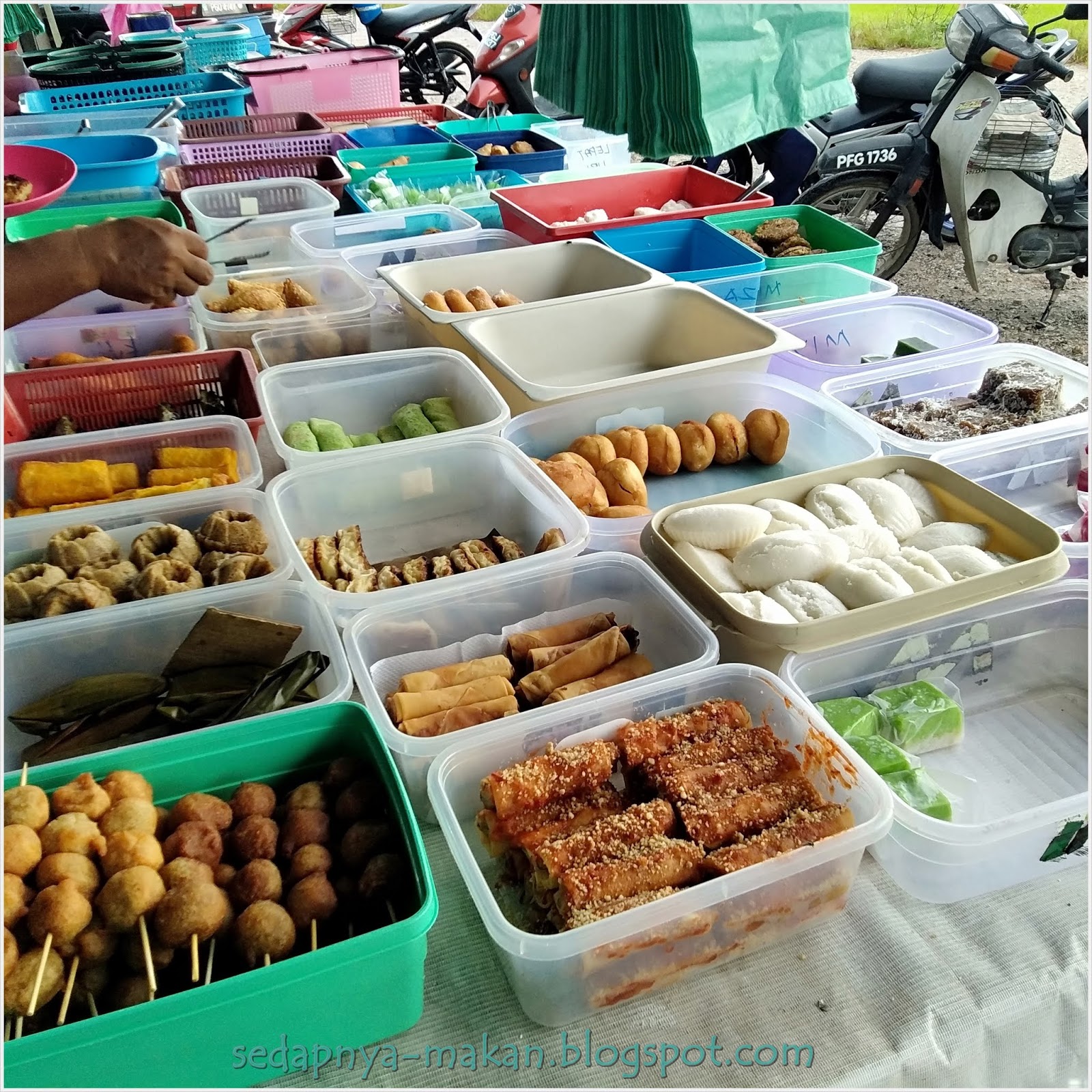 MaKaN JiKa SeDaP: Warung roti canai dan kuih muih sarapan pagi ...