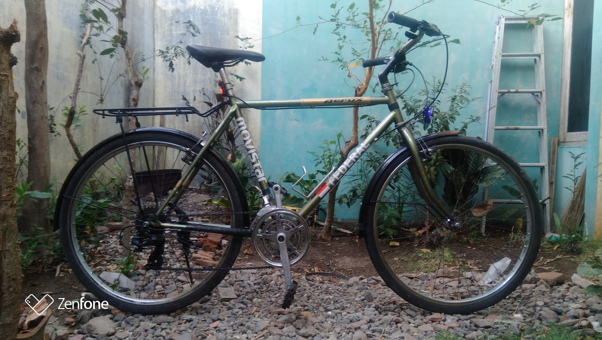 Perjalanan Modifikasi Federal Street Cat 550 | Sepeda 35