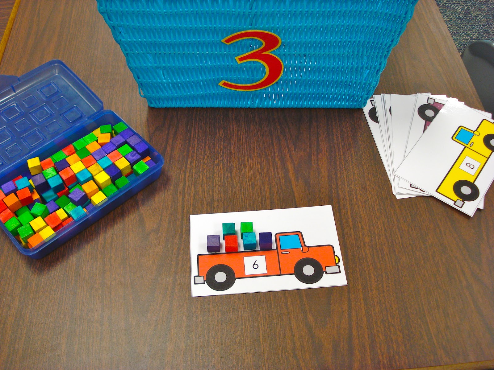 Winters Kinderland: Math Stations- Counting and Numbers