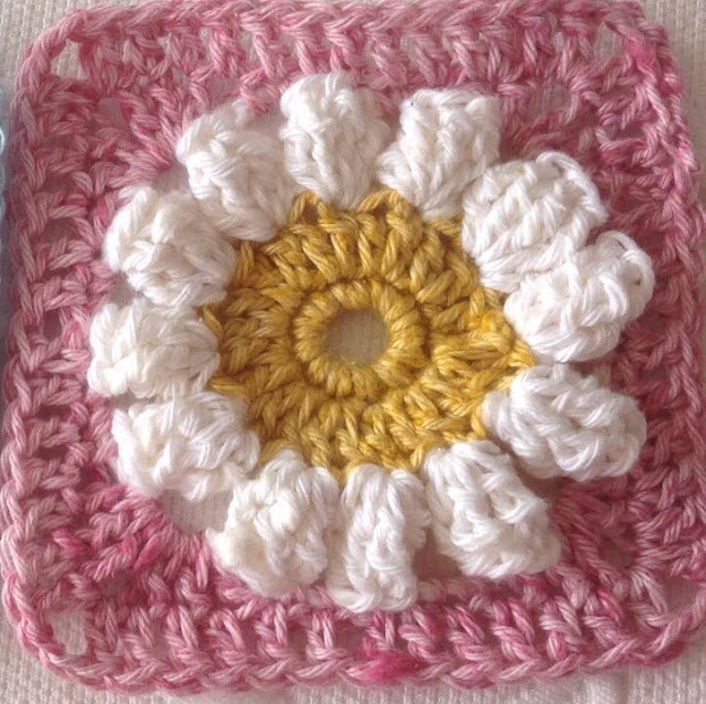 Susan Pinner: 30 Sue Pinner Flower Patterns from the last 9years