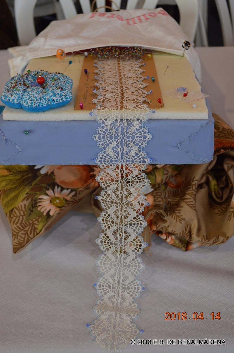 ENCAJERAS DE BOLILLOS DE BENALMÁDENA