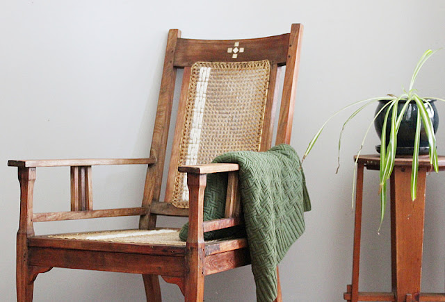 Beyond The Picket Fence: Thrifty Thursday Upcycled Antique Rattan Chair