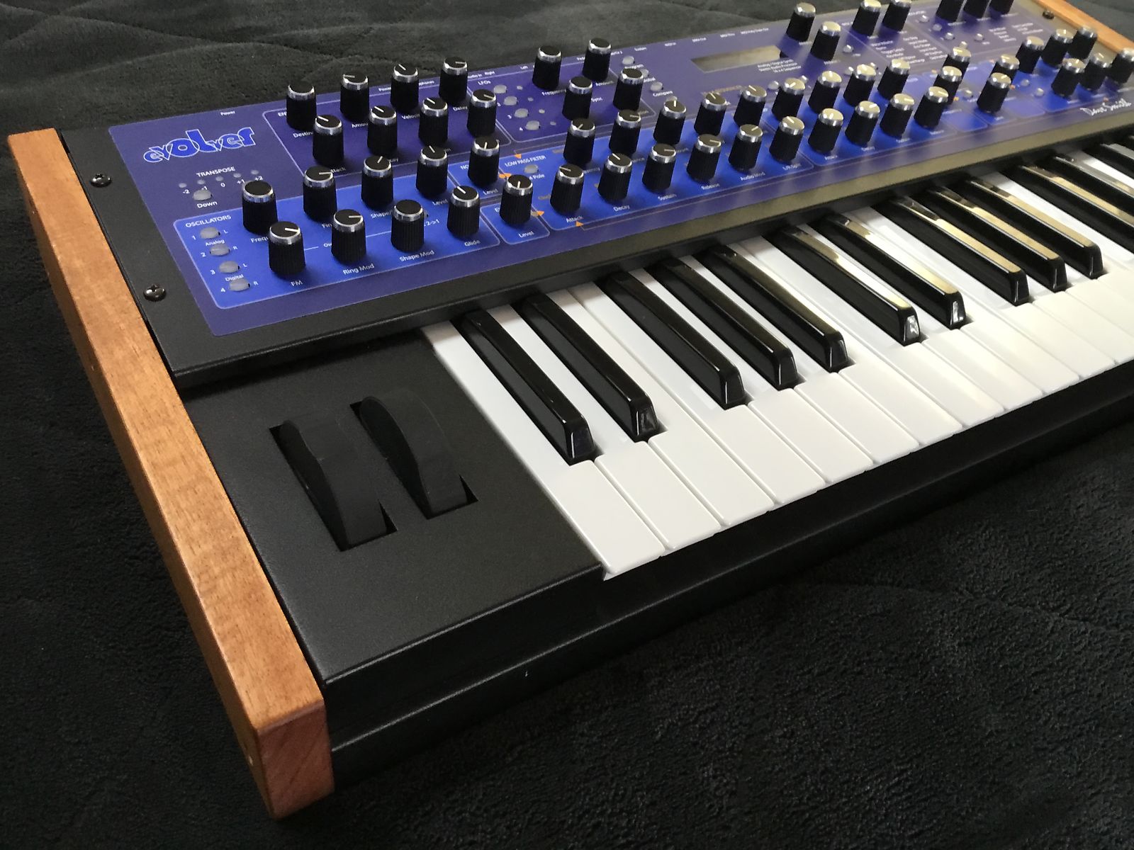 MATRIXSYNTH: Dave Smith Instruments Mono Evolver Keyboard SN 00443 w/ Prophet Style Knobs