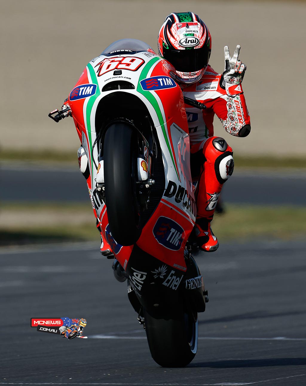 Racing Cafè: Photo #306 - Nicky Hayden 2012