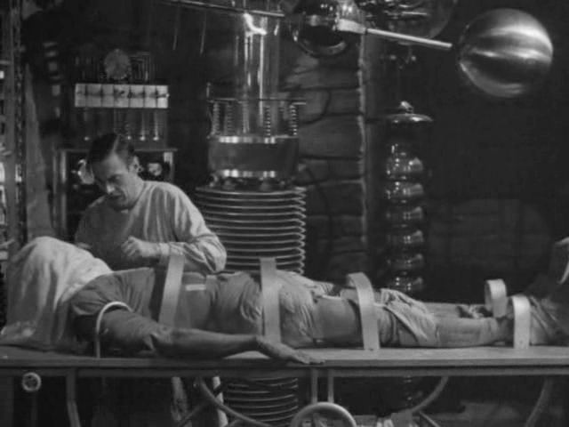 Misfit Robot Daydream: Frankenstein (1931) - 59 Screencaps