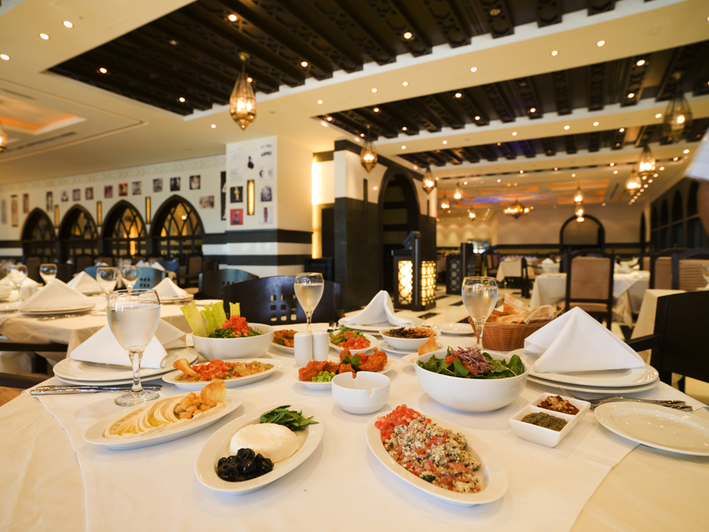Naranj Restaurant In Kuwait: November 2012