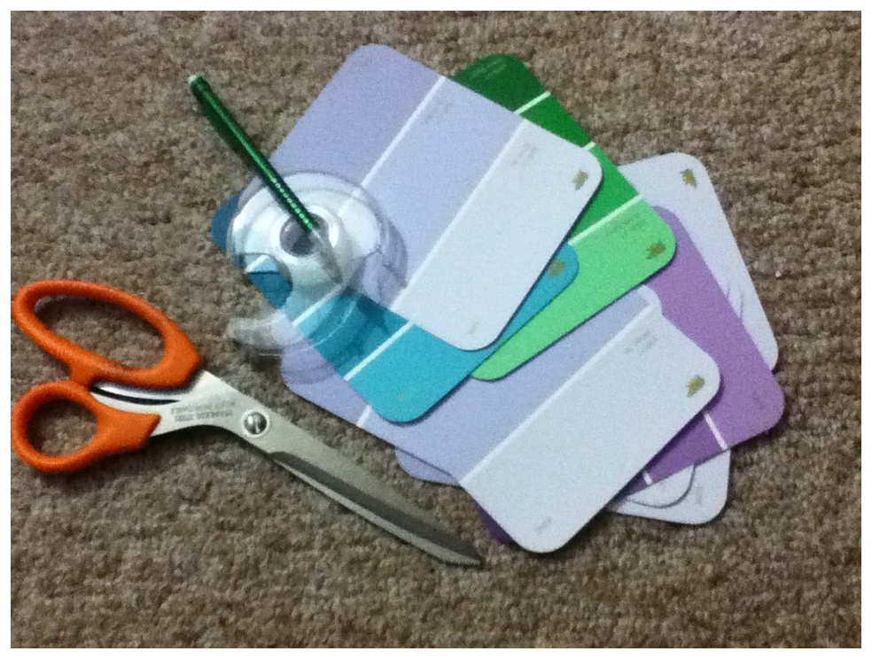 Designs & Decor on a Dime: Paint Chip Card Boxes - Cuuute!!