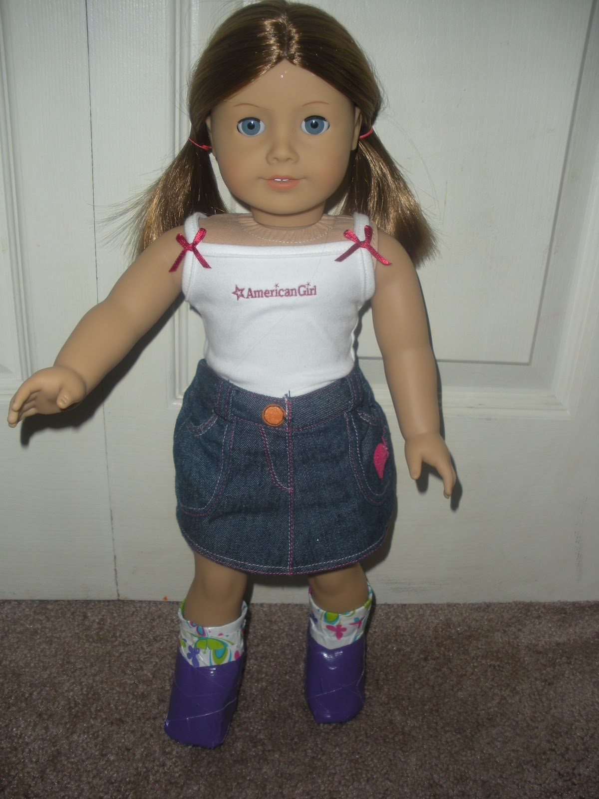 MissKristi'sCraft,Teaching&DollBlog: How to Make "Rain Boots" for your Doll