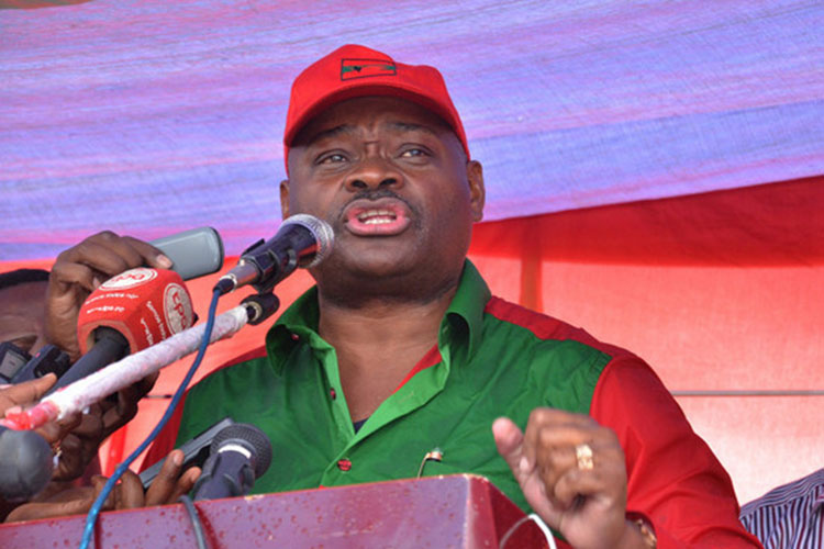 UNITA COMUNICA A MORTE DO DEPUTADO RAÚL MANUEL DANDA ~ Mambos Que Batem