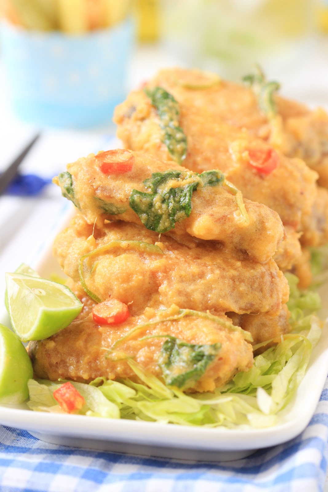 Salted Egg Yolk Chicken Wings