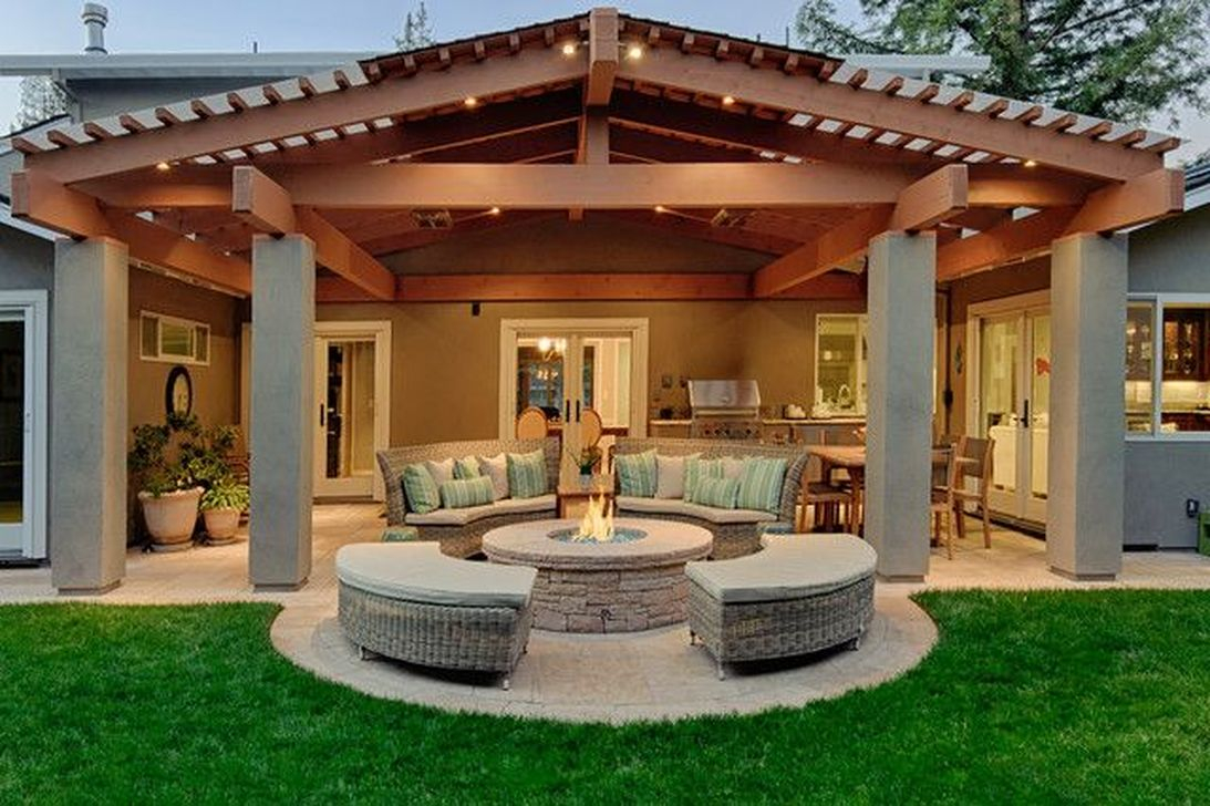 45+ Amazing Traditional Patio Setups For Your Backyard - home decor ...
