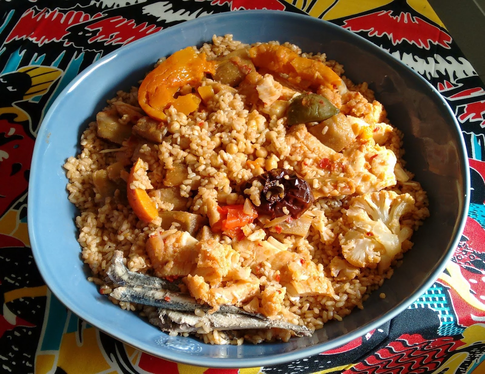 CLASE DE 1º DE PRIMARIA : CEEBU JEN o THIEBOUDIENNE SENEGALESA