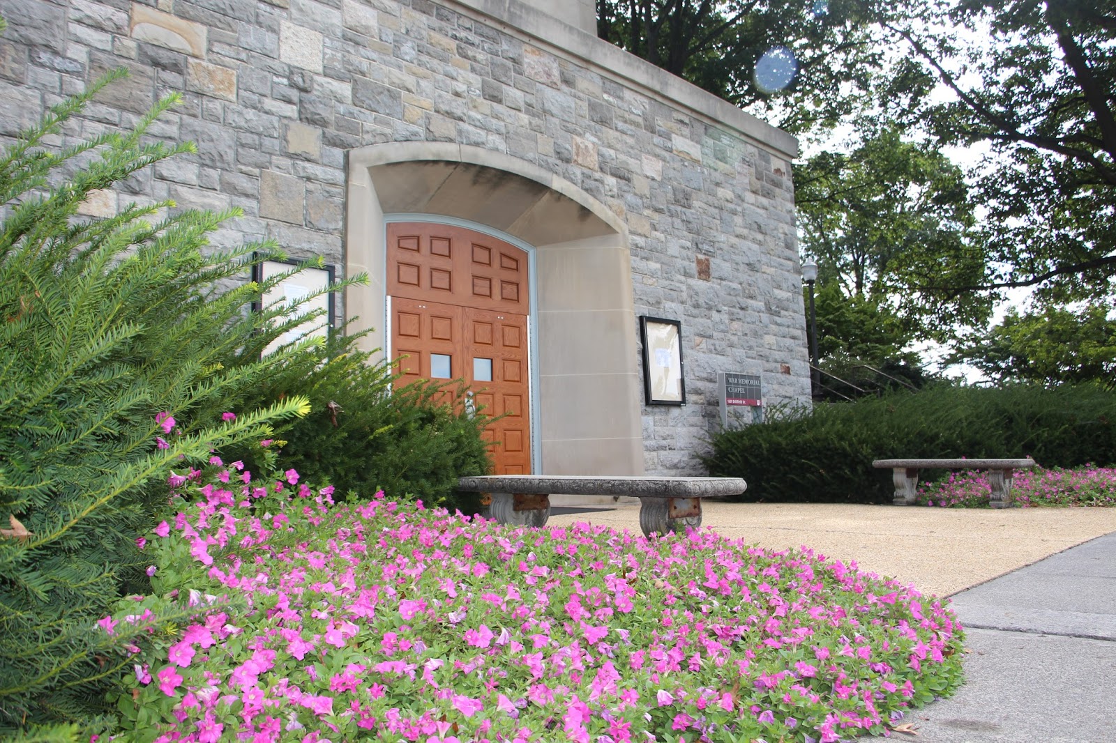 Maddy McVey Multimedia Reporting: Photographs of Virginia Tech