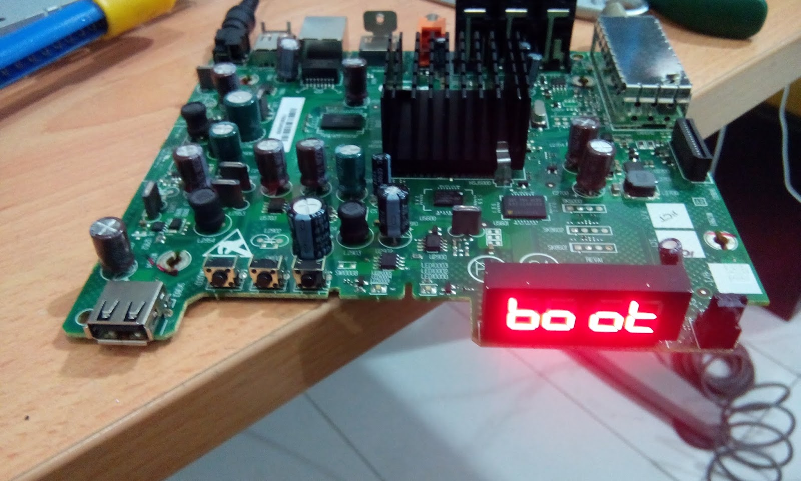 Life Begins at Forty: Astro NJOI decoder repair (Model: DS830NA)