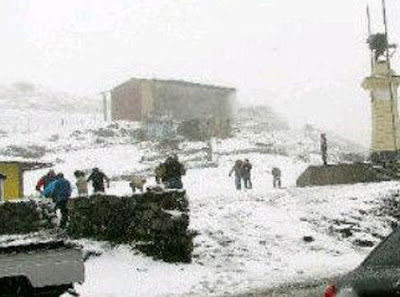 Picos de Mérida se mantienen cubiertos de nieve