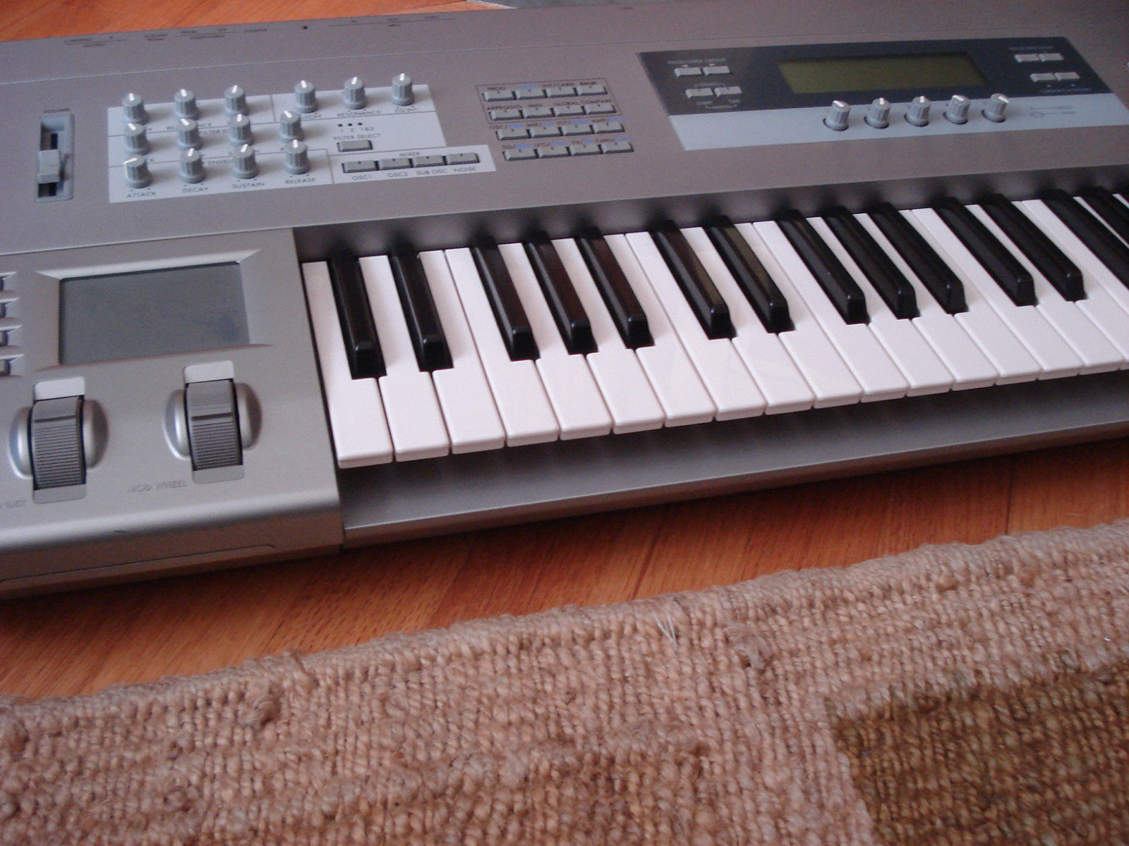 MATRIXSYNTH: KORG Z1 Keyboard Synthesizer